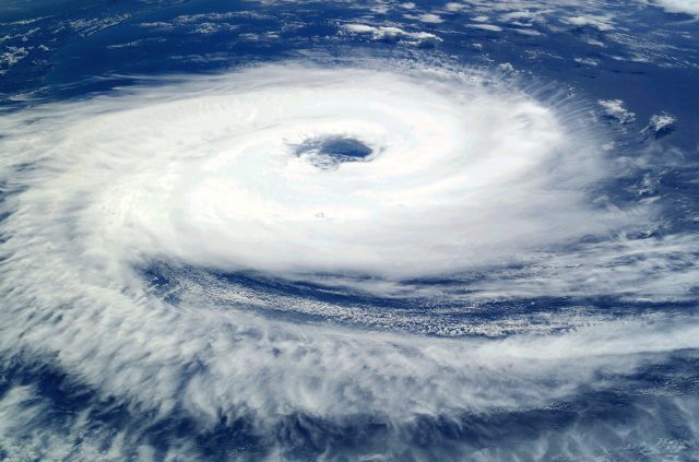 Entenda como se forma um furacão - eCycle