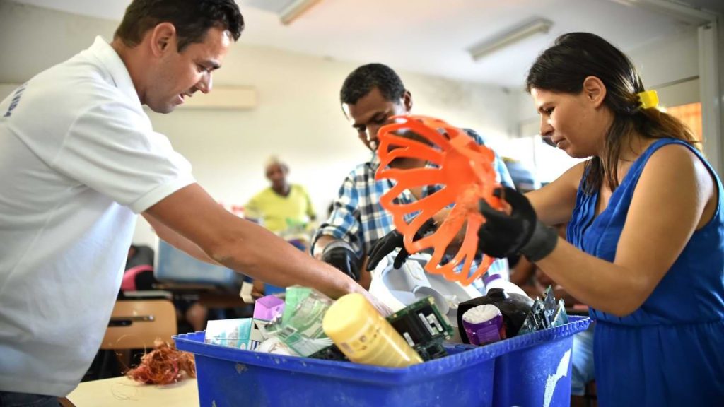 Coleta seletiva: o que é, como funciona e importância